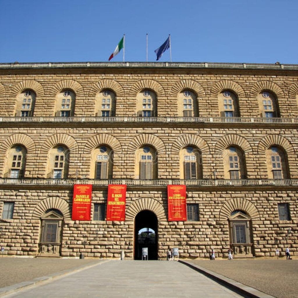 Palazzo Pitti | Isolated Traveller